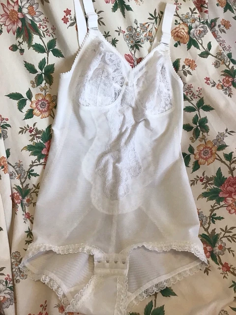 TRIUMPH TAILLANA CORSELETTE 38C Bodyshaper Girdle Bodysuit Vintage ...