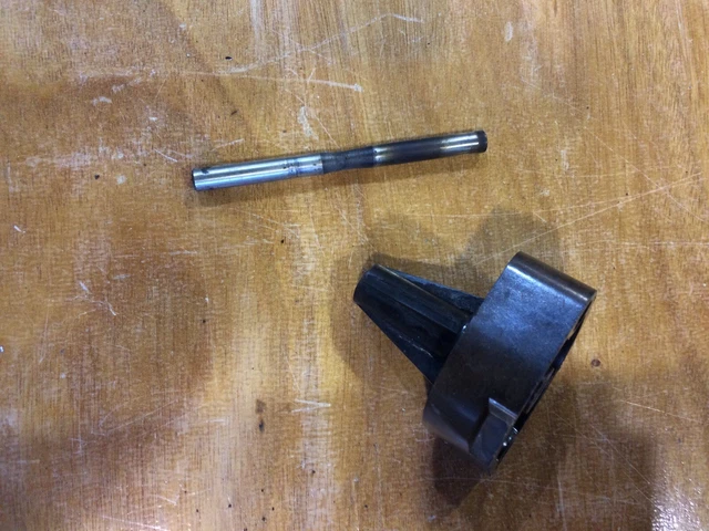 GENUINE CLASSIC VW Aircooled Engine 30hp Fixed Pedestal Fuel Pump Stand ...