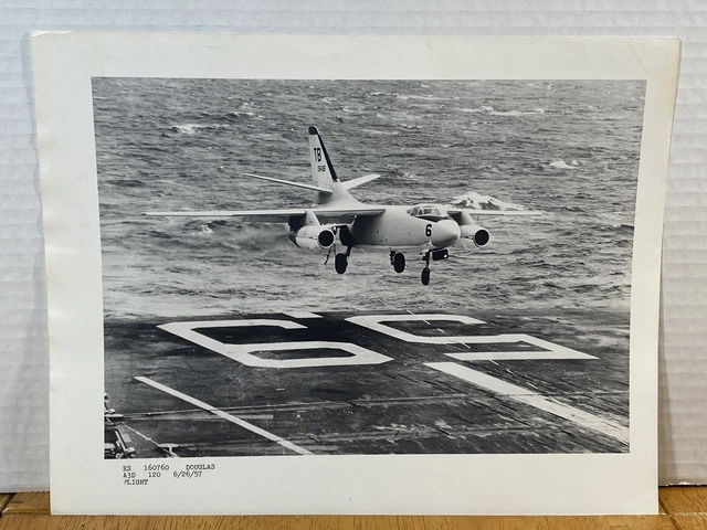 DOUGLAS A-3D SKYWARRIOR Landing On USS Forrestal (CVA-59) SUPER CARRIER ...