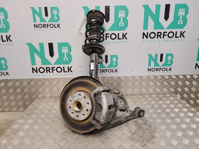 AUDI Q2 FRONT right hub strut caliper disc 1.5L Petrol 2023 14/6/24 £ ...