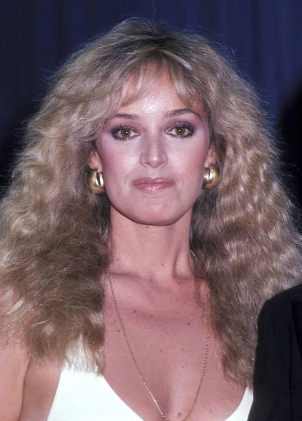 1982 FREDDIE MOORE, DEMI Moore, Susan Pratt At Ama Music Awards Old ...