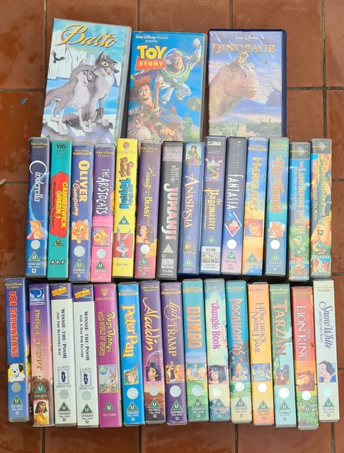 COLLECTION OF 22 Walt Disney vhs videos, plus other animated classics £ ...