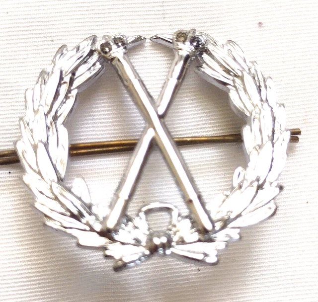 ASSISTANT CHIEF CONSTABLE or Commander Service Rank Badge Chrome 2 Lugs ...