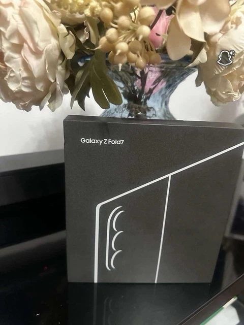 SAMSUNG GALAXY Z Fold7 unlocked, foldable 8.0-inch display, 200MP ...