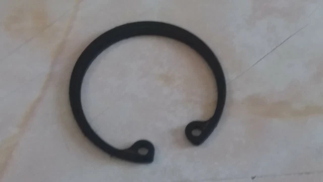 FORD TRANSIT 2.5 Diesel Ohv Banana Engine / Piston Pin Circlip Sm006 £2 ...