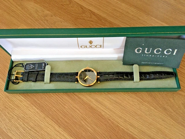 GUCCI GENUINE GENTS Vintage Stack Dress Watch Model 2000M £234.70 ...