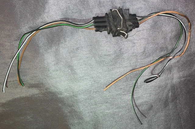 VW 3 PIN Flat Contact Housing Wiring Loom Connector Repair Mk2 Golf ...