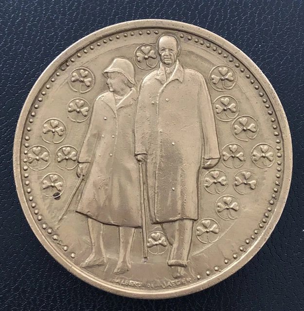 MEDAILLE EN BRONZE Par Albert De Jaeger : General De Gaulle / Appel Du ...