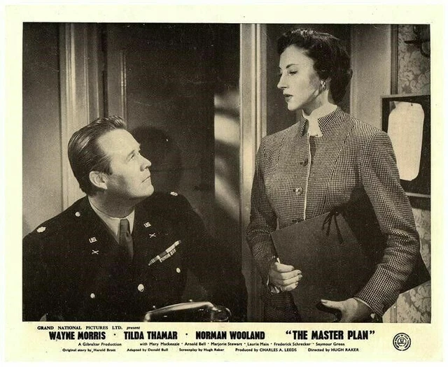 DIE MASTER PLAN Original Lobby Karte Wayne Morris Mary Mackenzie 1954 EUR 24,37 - PicClick DE
