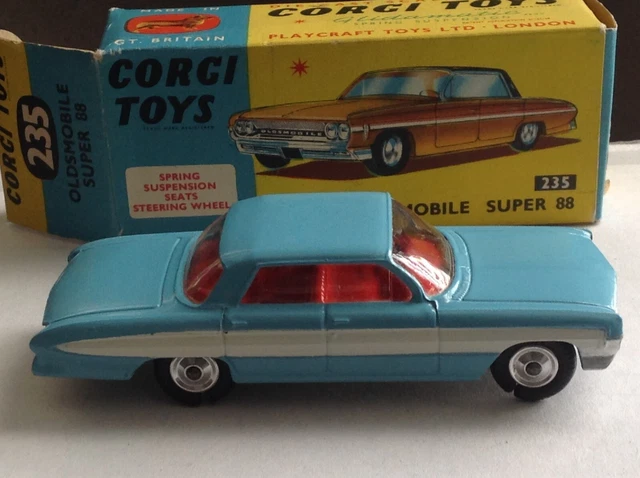 VINTAGE CORGI 235 Olsmobile Super 88 light Blue version, VNM, nice box ...