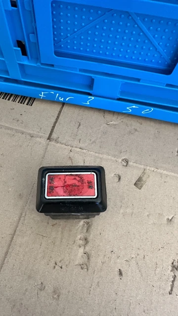 MERCEDES-BENZ W123 R107 C107 Warnblinkerschalter Blinkrelais AHK ...