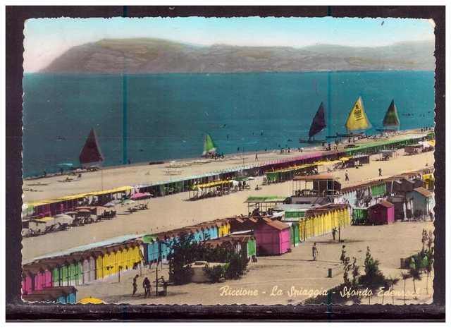 CARTOLINA RICCIONE LA Spiaggia Sfondo Edenrock Rimini Animata Barche ...