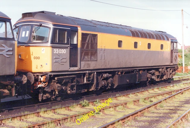 RAILWAY PHOTO 6X4 Class 33 33030 Dutch Livery at Tonbridge West Yard 4 ...