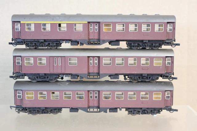 ROCO RAKE OF 3 SJ NSB BROWN 1st & 2nd CLASS SUBURBAN & BRAKE COACH om £ ...
