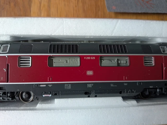 ROCO H0 43540 DC DB Diesellok BR V200 026 Ep.III neuw. m. OVP EUR 79,00 ...