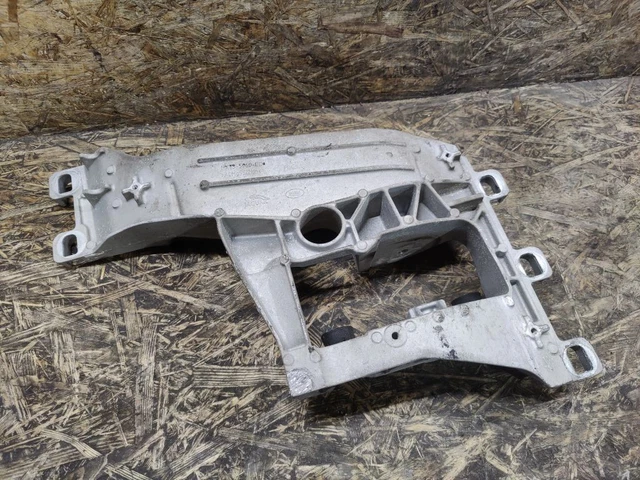 LAND ROVER RANGE Rover Velar 2020 Gearbox mounting bracket HX735060DD ...