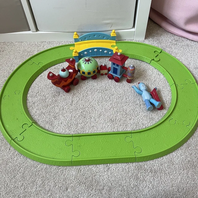 IN THE NIGHT Garden Ninky Nonk Activity Train Track CBeebies Working ...