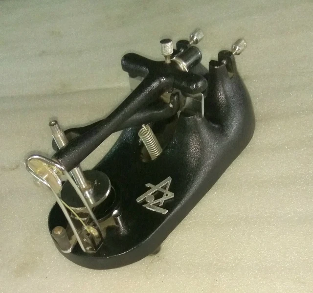 ROCKING CAMBRIDGE TYPE Microtome Skin tissue Ribbon Cutting Equipment £ ...