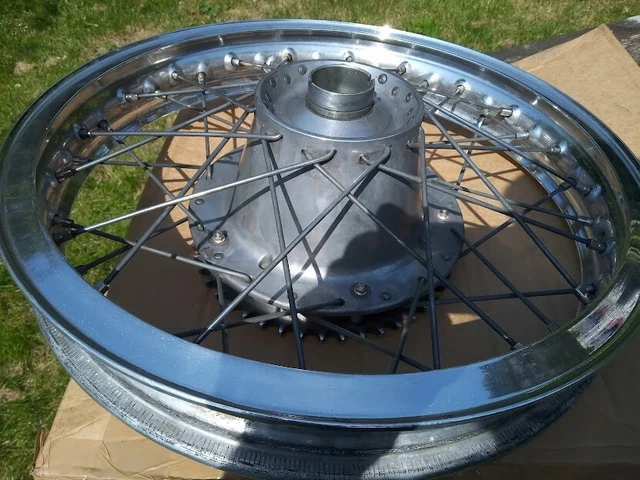 TRIUMPH BSA CAFE racer Conical hub rear wheel 18" wm2 Akront alloy rim ...