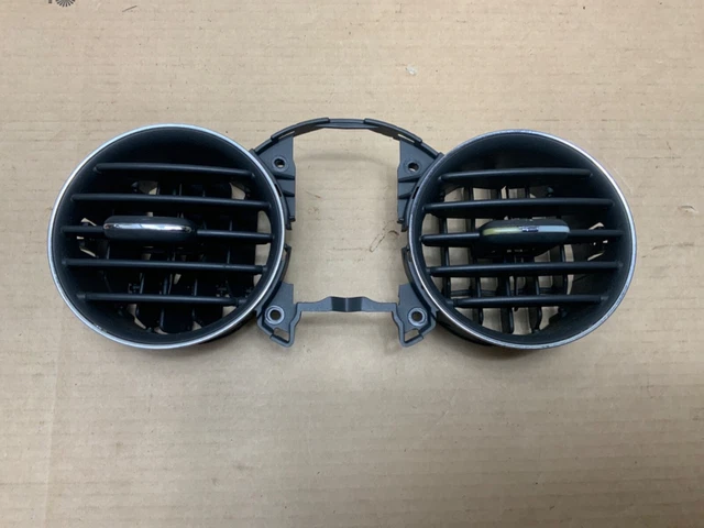 MERCEDES-BENZ CLK C209 Dashboard Centre console air vents 2098300254 ...