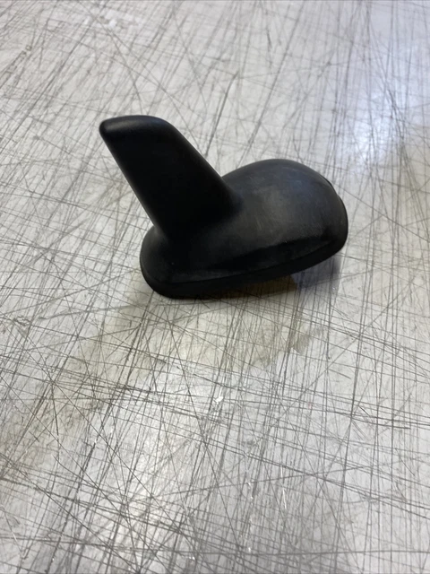 MERCEDES-BENZ W204 CLASSE C Tetto Antenna Corto Nero EUR 20,49 ...