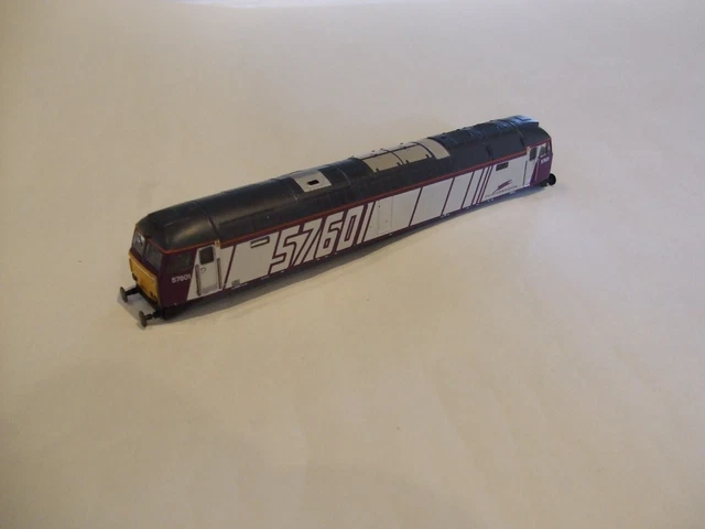GRAHAM FARISH N gauge Class 57601 Loco Body. Porterbrook Purple Livery ...
