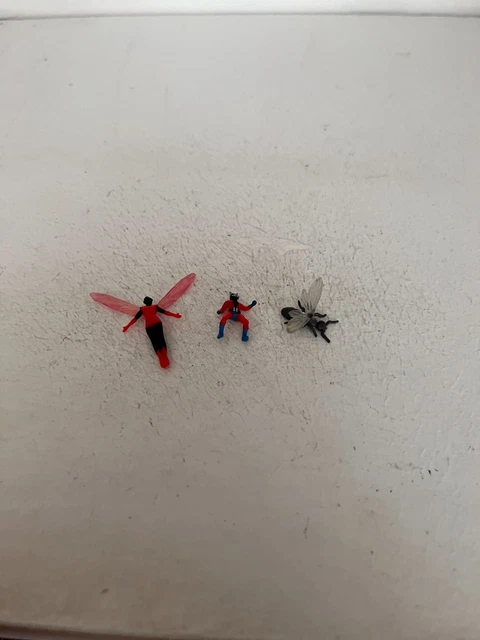 9.5CM MARVEL CLÁSICO Avengers Universo Juego Mini Wasp & Ant-Man Figura ...