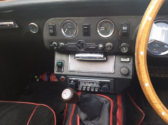MG MIDGET COMPLETE vintage radio console with radio, map light and ...