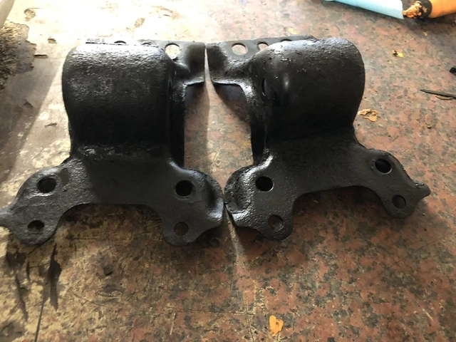 REAR LEAF SPRING hangers shackles renault master vauxhall movano van ...