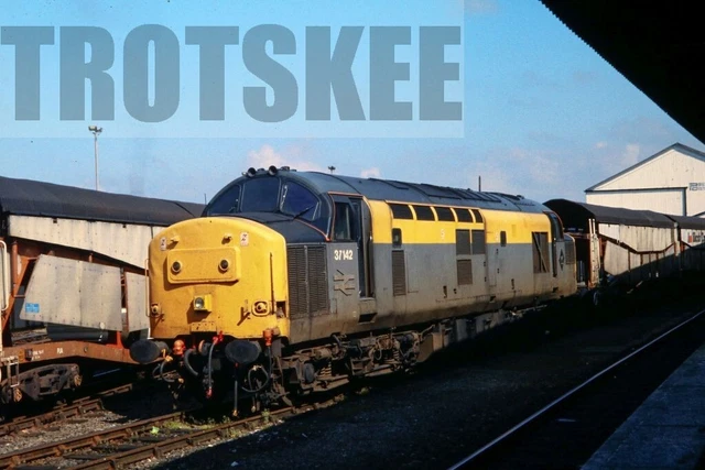 35MM SLIDE BR British Rail Diesel Loco Class 37 37142 1994 Exeter ...