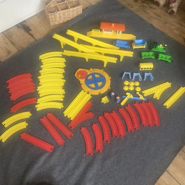 VINTAGE METTOY PLAYCRAFT Plastic RAILWAY TRAIN SET - JOB LOT Track ...