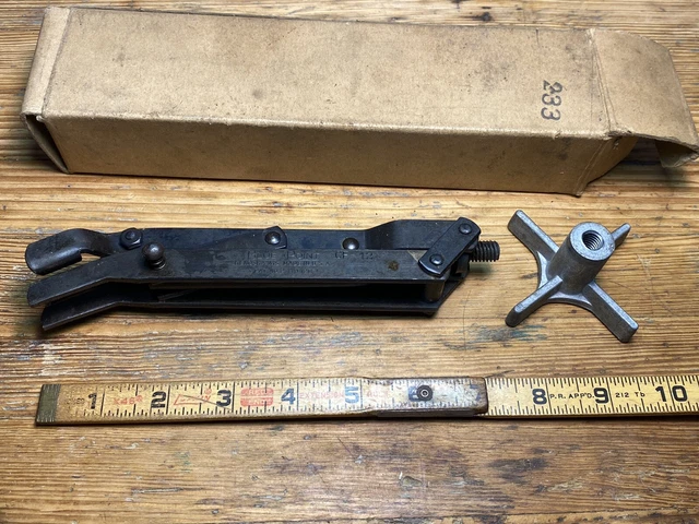 ANTIQUE BLUE POINT Model T, A Flathead Ford Valve Spring Compressor ...