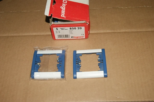 LEGRAND SAGANE SILEX bleu plaque 1 enjoliveur réf 85020 Prise ...