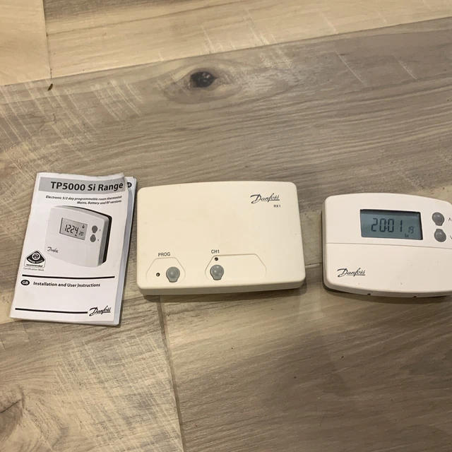 DANFOSS TP5000I-RF + RX1 5/2 DAY Wireless Programmable Thermostat Plus ...