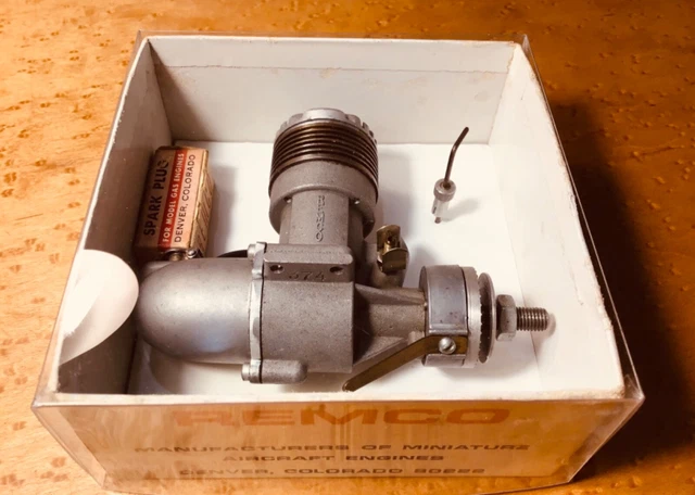 VINTAGE REMCO 29 Spark Ignition model airplane aeroplane engine. NNIB ...