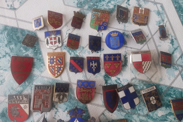 LOT BROCHE INSIGNE ancien émaillée blason ville région EUR 75,00 - PicClick FR
