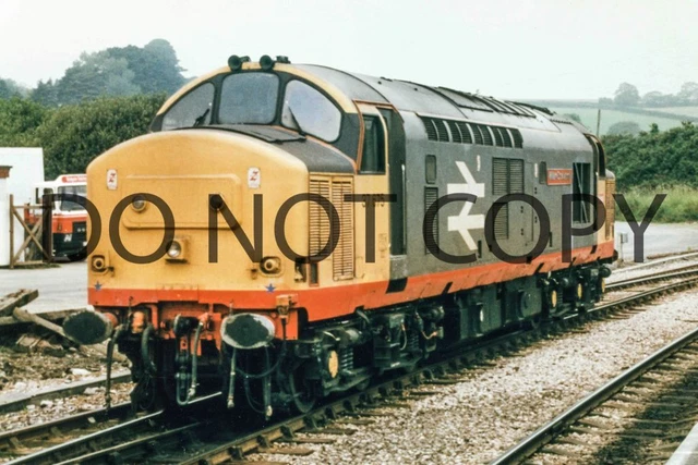 UK DIESEL TRAIN Railway Photograph Of Class 37 37675. Loco. Rm37-1611 £ ...