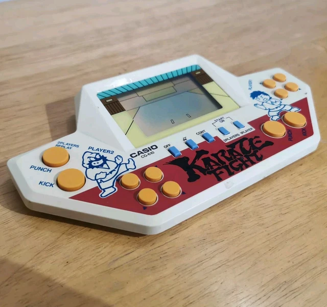 CASIO RETRO KARATE FIGHT LCD GAME CG-610 2 Player Made In Japan 1986 £ ...