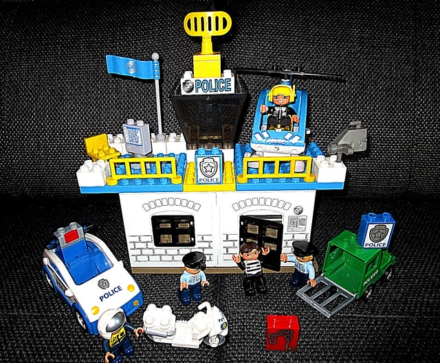 LEGO DUPLO LARGE Police Station Jail Police Station Electric Helicopter ...