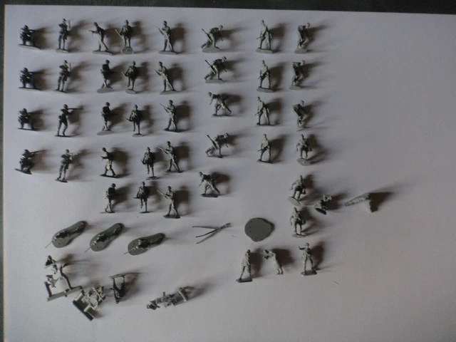 REVELL 1/72 TOY soldiers WW2 German Armoured Infantry 02511 £4.00 ...