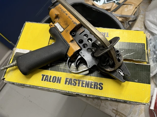 STANLEY SC760 HOG Ring Gun with 9000 fasteners £400.00 - PicClick UK