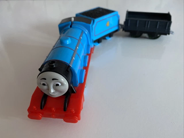THOMAS THE TANK Engine Trackmaster Revolution Motorised Train Gordon ...