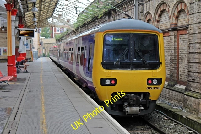 PHOTO 6X4 NORTHERN Rail Class 323, 323239, platform 1, Crewe railway ...