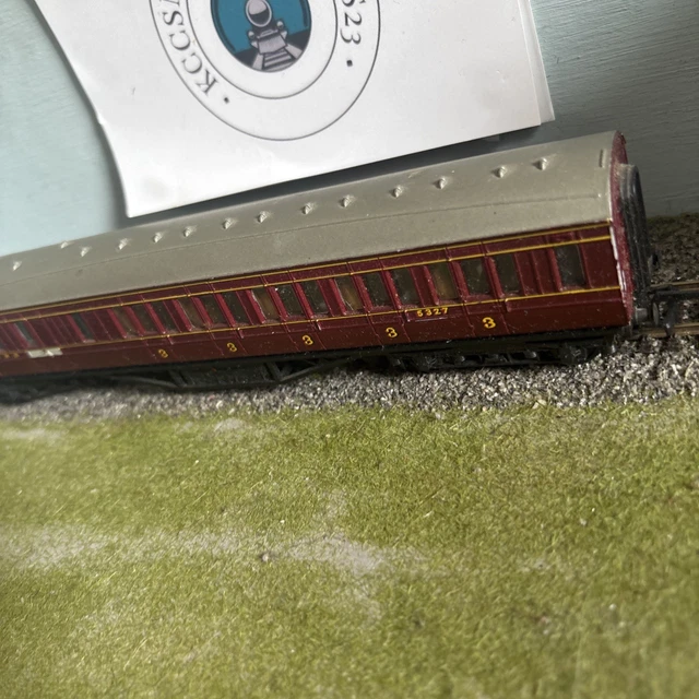 MAINLINE 37-110 LMS 57ft Period 1 Brake 3rd Coach 5327 Maroon 00 Gauge ...
