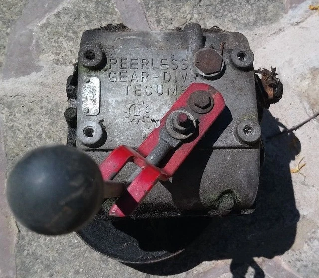 TECUMSEH PEERLESS RIDE on mower lawn tractor gearbox - MOD 714A ...