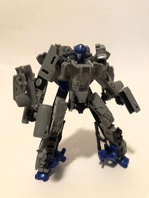 HASBRO TRANSFORMERS STUDIO Series #22 DROPKICK Deluxe Class Bumblebee ...