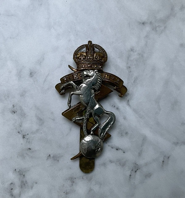 WW2 ROYAL ELECTRICAL & Mechanical Engineers REME Cap Badge - BUTTONS LD ...