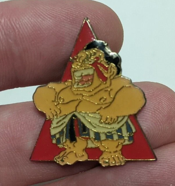 CAPCOM STREET FIGHTER II E. Honda Laughing Vintage Enamel Pin Brooch ...