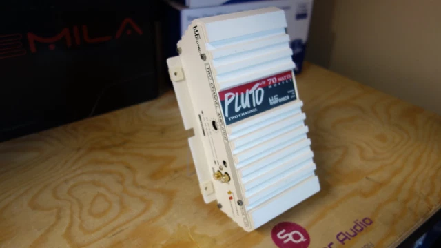 HIFONICS PLUTO SERIES VIII Rare Old School 2-Channel Amp. Made In USA ...