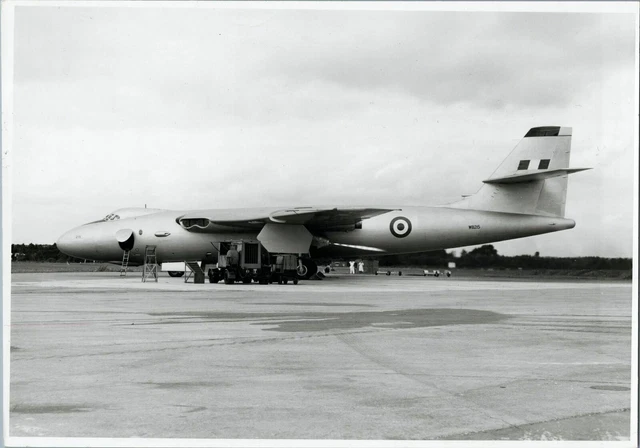 VICKERS VALIANT SUPER Sprite Rocket Engine Original Manufacturers Photo ...